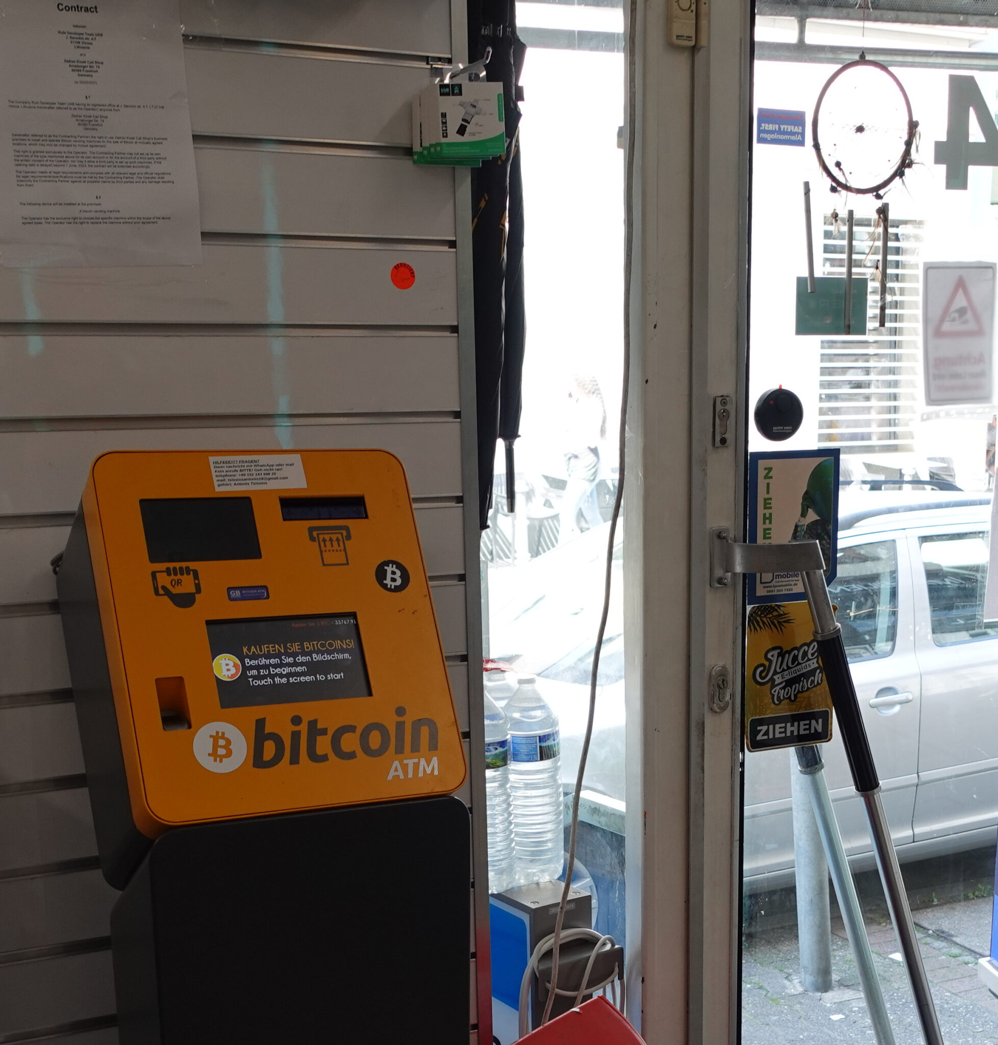 Bitcoin Automat - Kaufe und verkaufe Bitcoin am Bitcoin ATM